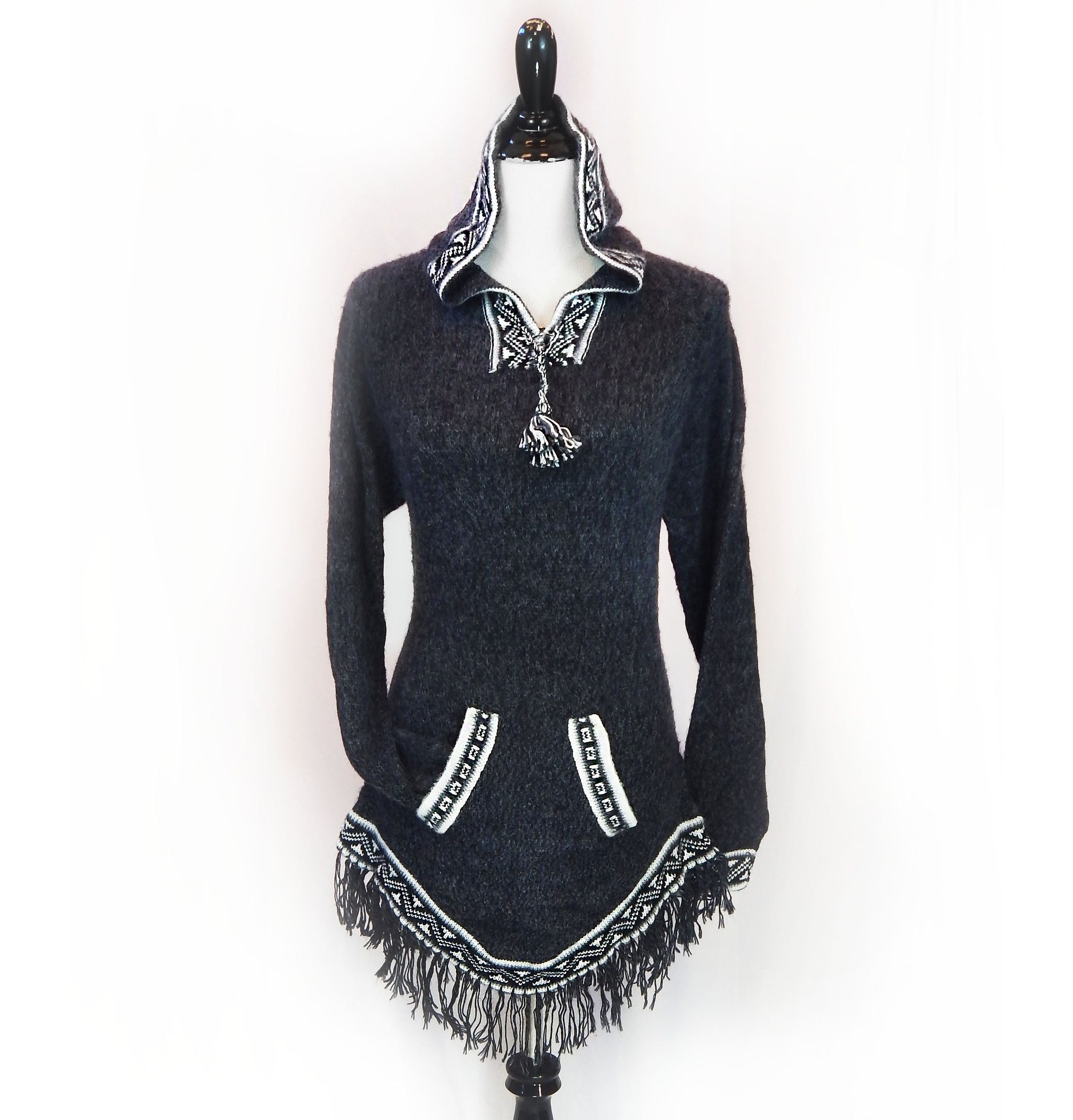 Fine Alpaca Apparel |𝑨𝒍𝒑𝒂𝒄𝒂 𝒘𝒐𝒐𝒍 𝒇𝒊𝒃𝒆𝒓 𝒄𝒍𝒐𝒕𝒉𝒊𝒏𝒈